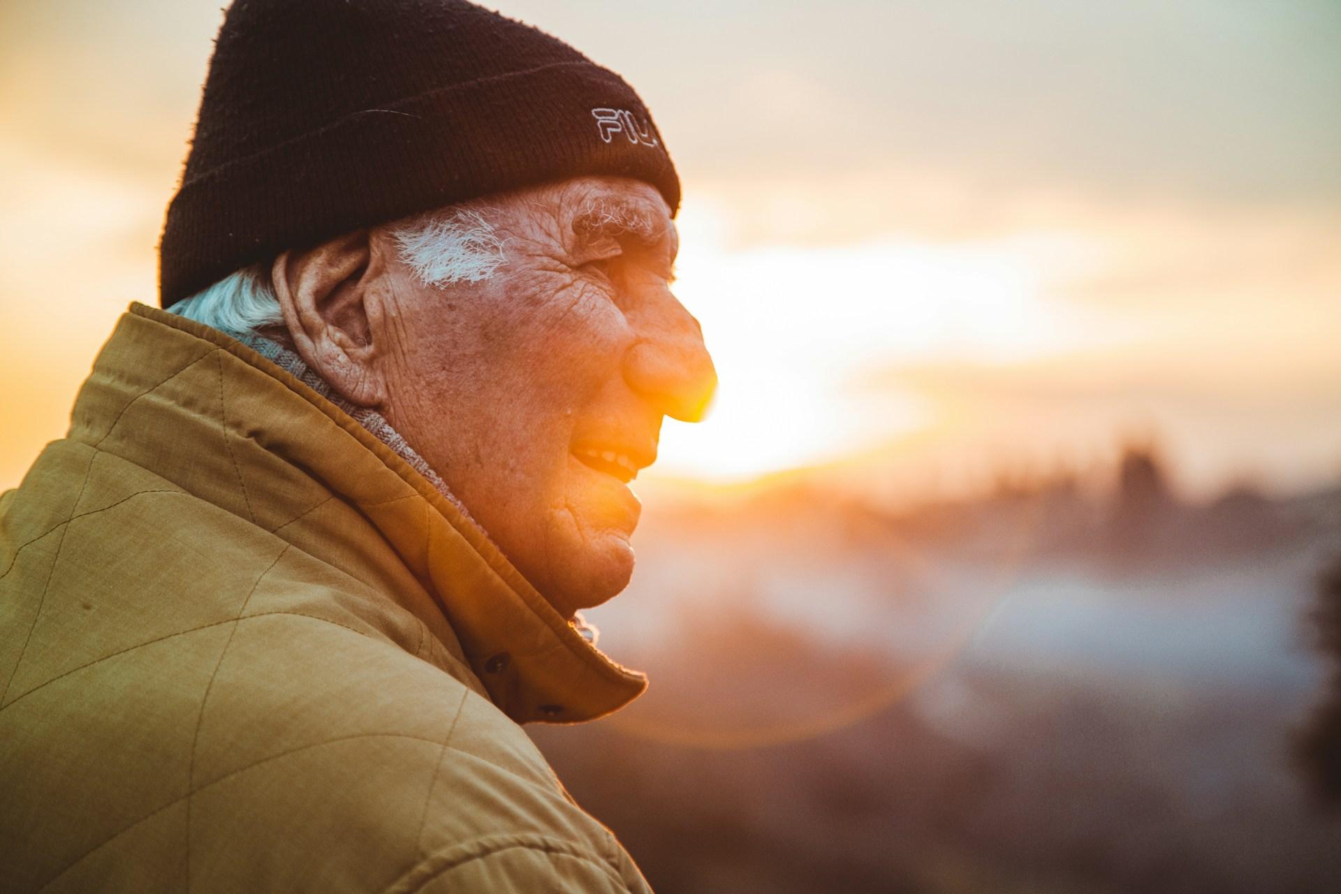 11 habits of people who live past 100 that have nothing to do with diet