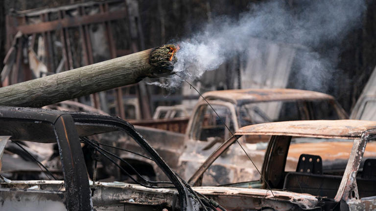 Dozens more homes lost in Georgia, evacuations in Florida as Southeast ...