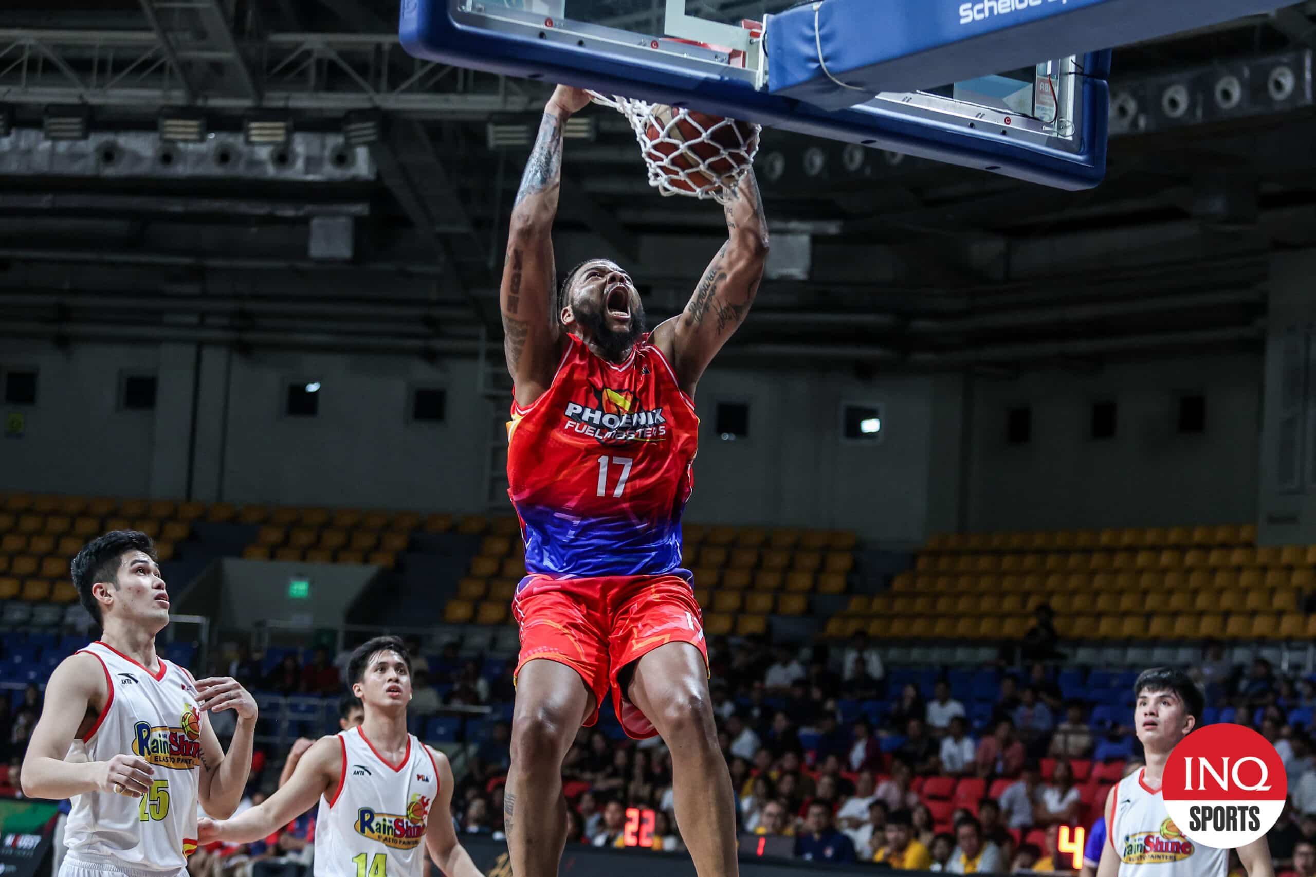 PBA: Converge taps ex-Phoenix import Donovan Smith