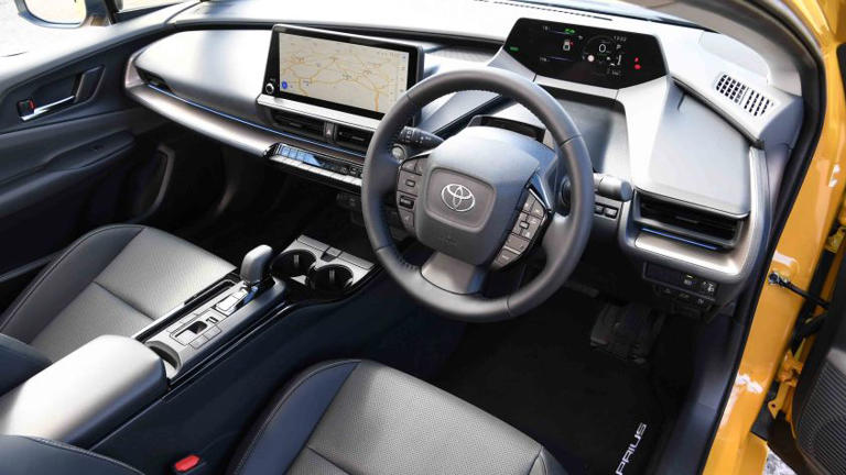 Car deal of the day: Toyota Prius is a fuel-sipping champ for just £239 ...