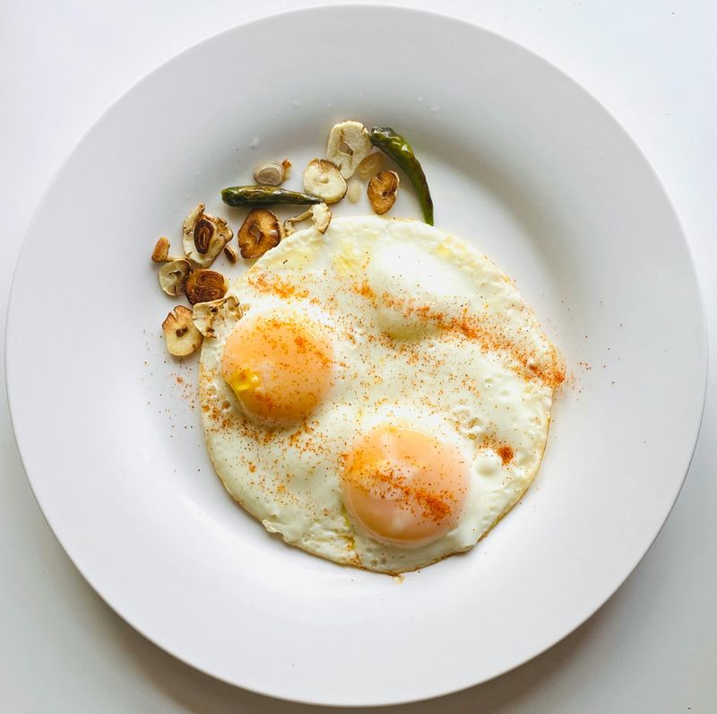 20 breakfast foods that make morning habits hard to break