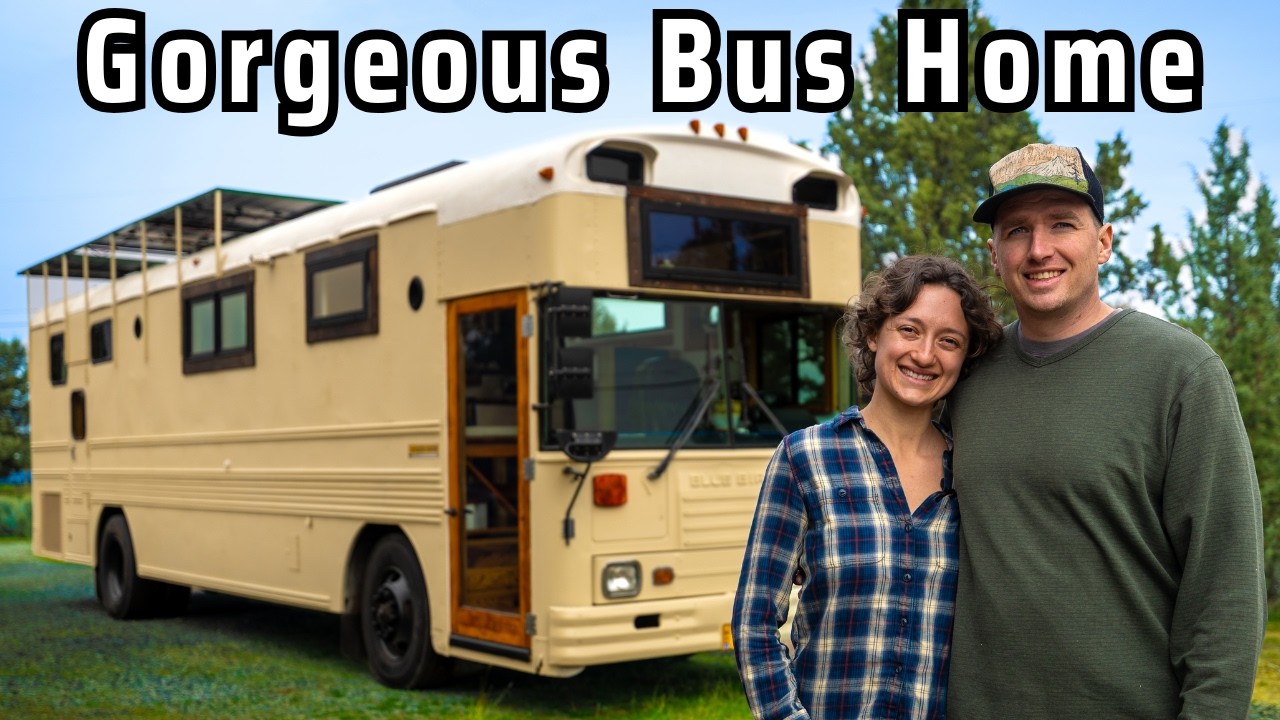 School bus turned into a cozy cabin! This tiny house is livable art