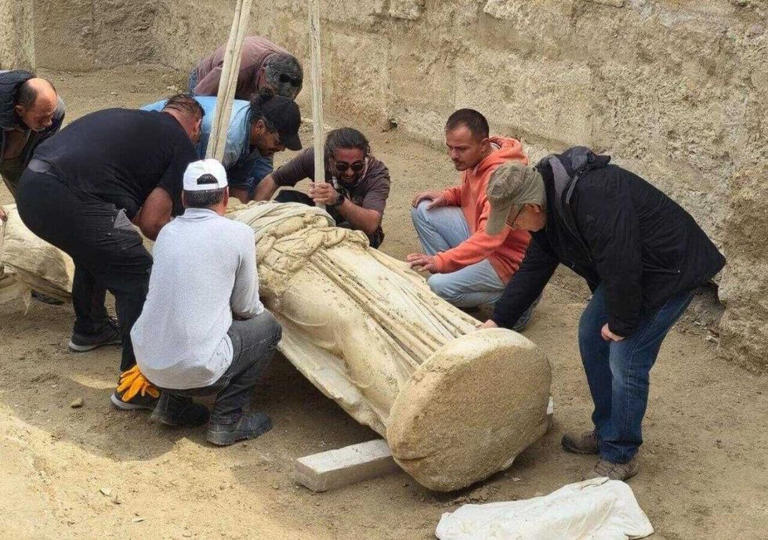 Archaeologists uncover ancient two-metre marble statue of Greek goddess ...