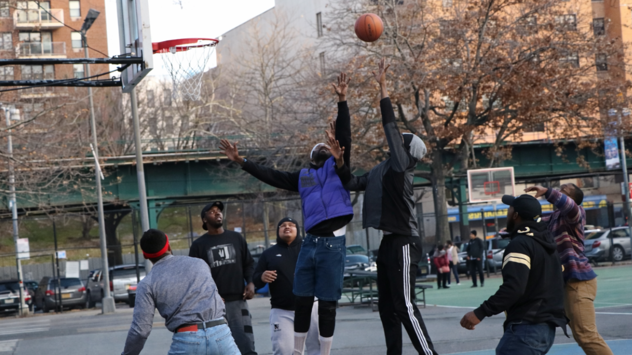 Professional basketball players undercover as nerds