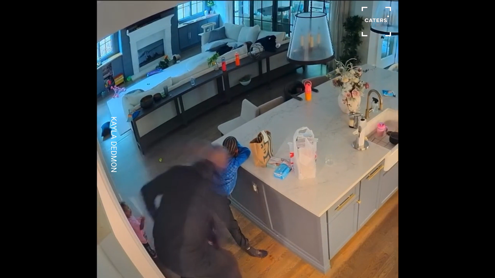7-foot dad knocked down by 4-year-old son