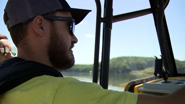 Low water levels at SC lake lead to surge in stranded boats amid ...