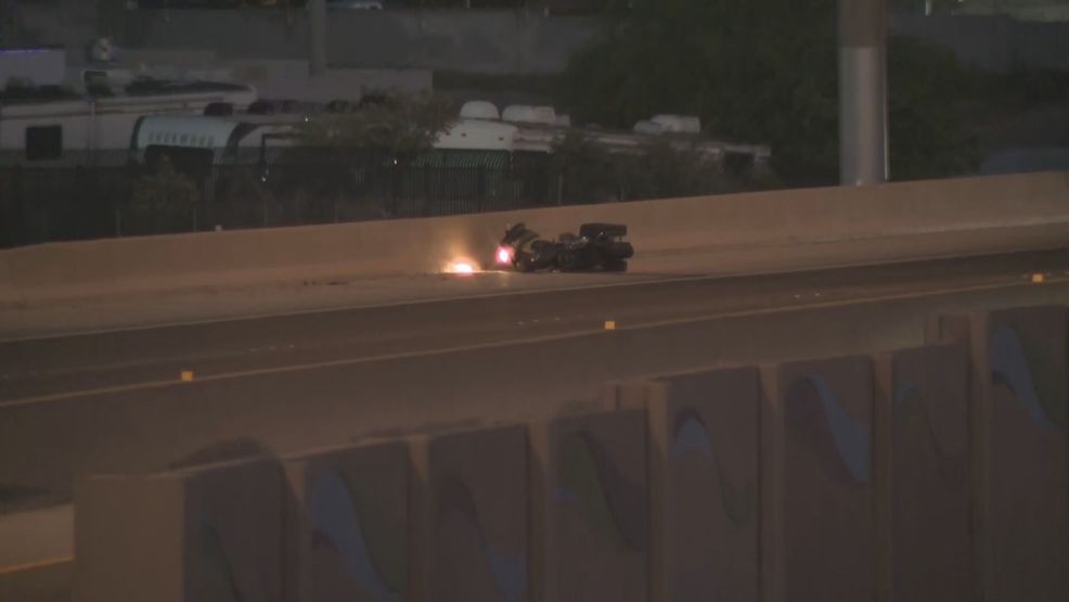 Deadly crash involving motorcyclist shuts down SB I-11 in southeast Las ...