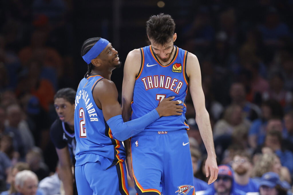 Thunder still trying to solve Chet Holmgren’s season long problem vs Spurs