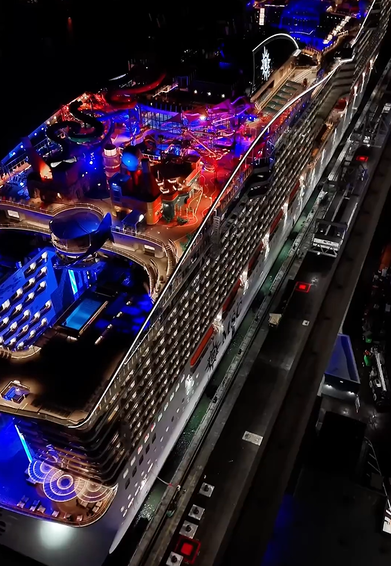 MSC World America arrives in Miami: Cruise ship arrival and first look