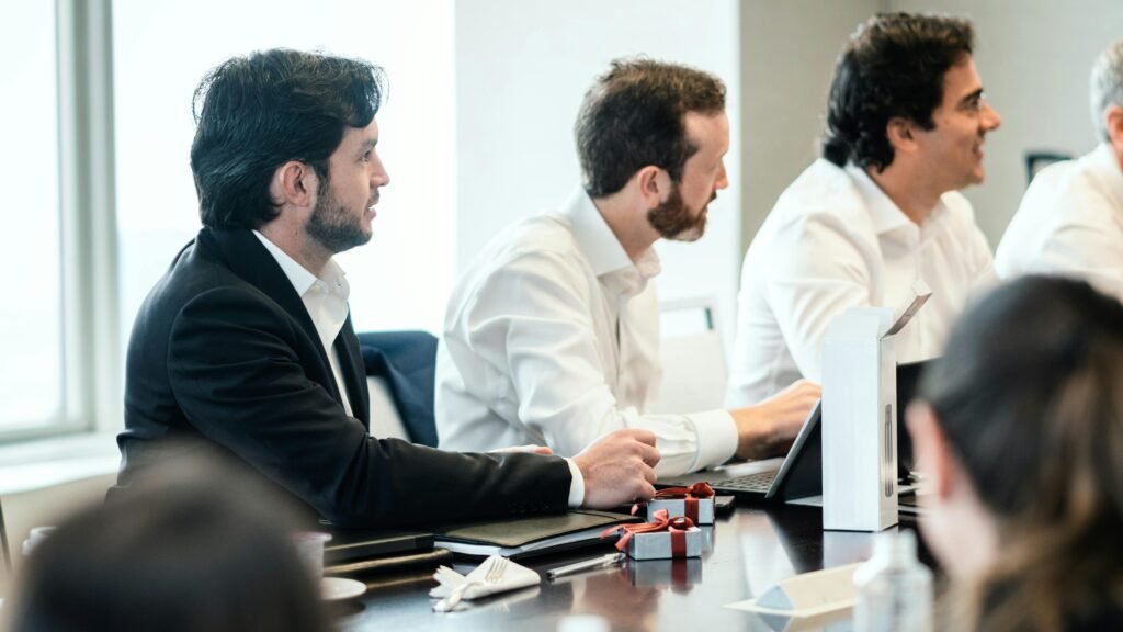 Why the most powerful men never explain themselves and what they do instead