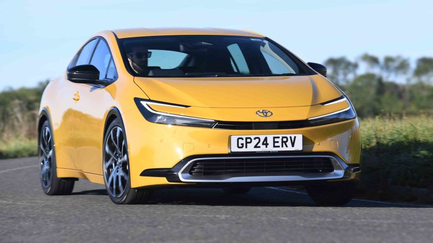 Car deal of the day: Toyota Prius is a fuel-sipping champ for just £239 ...