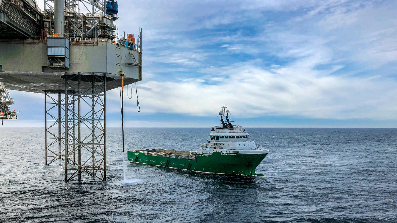 Global OTEC installs offshore platform to scale ocean heat power