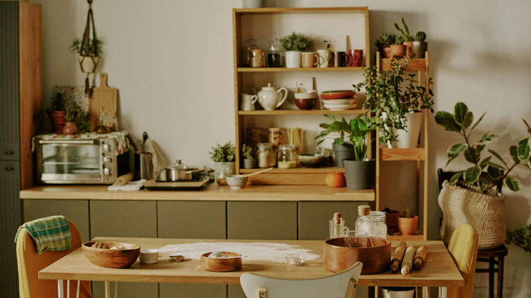 How an upside-down Dollar Tree dish rack can add extra storage to your ...
