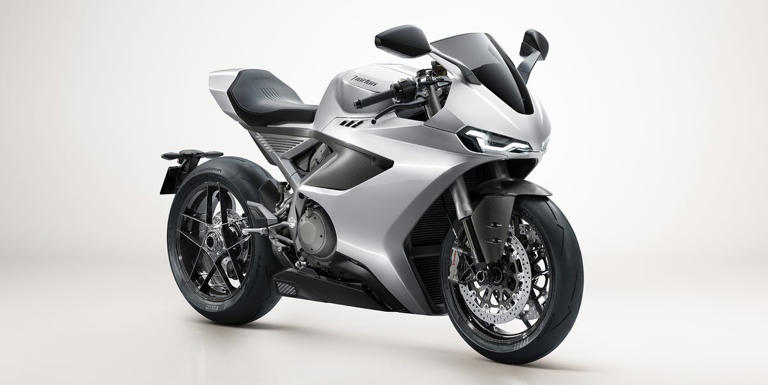 Clint Eastwood loved Norton motorcycles, and they're coming back with a ...