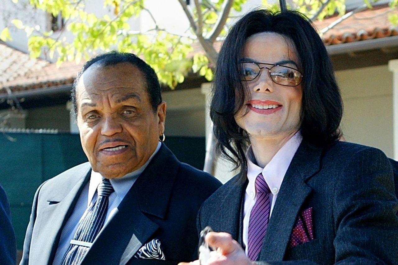 Michael fact vs. fiction: Peter Pan, the Pepsi incident, and Michael ...
