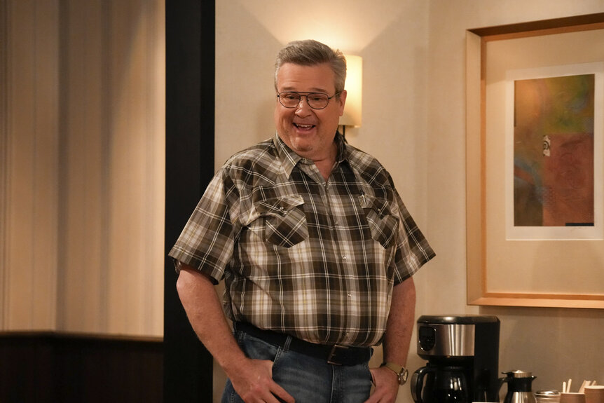 Eric Stonestreet jokes he had to be on his best behavior on the Happy's ...