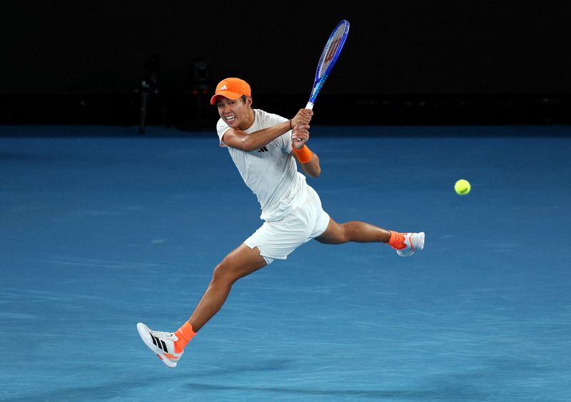 Tennis-Tien eyes future beyond baseline as Madrid debut beckons