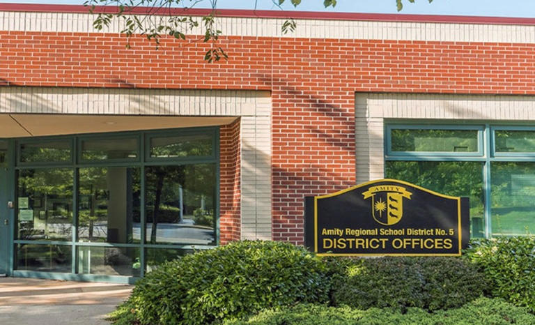 Connecticut school system lets students hide trans status from parents ...