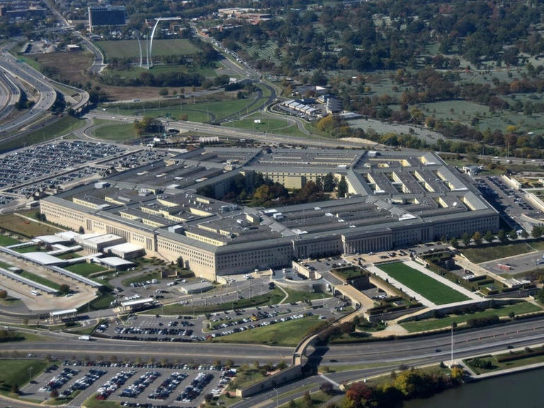 2 dozen hurt in head-on bus crash at Pentagon