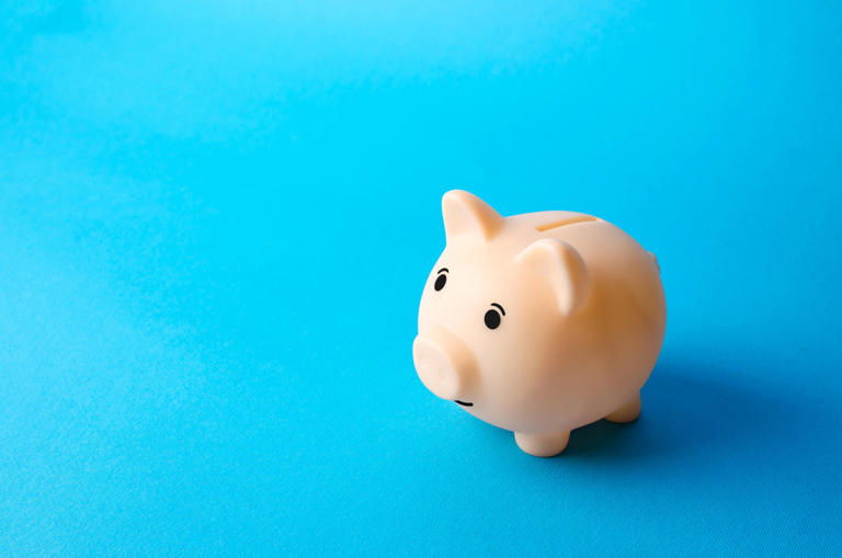 Here's how much interest a $50,000 money market account can earn now