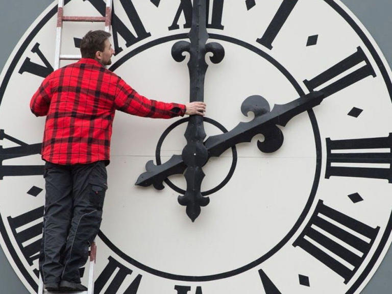 Your letters: Time should be set to zone