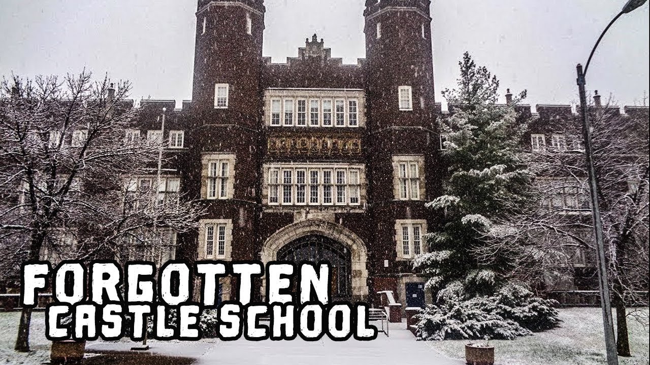 Abandoned Castle School - Silent Hill (Cleveland High School)