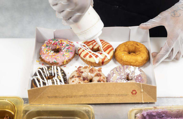 'The good stuff's always here': Duck Donuts opens 4th KC-area shop ...