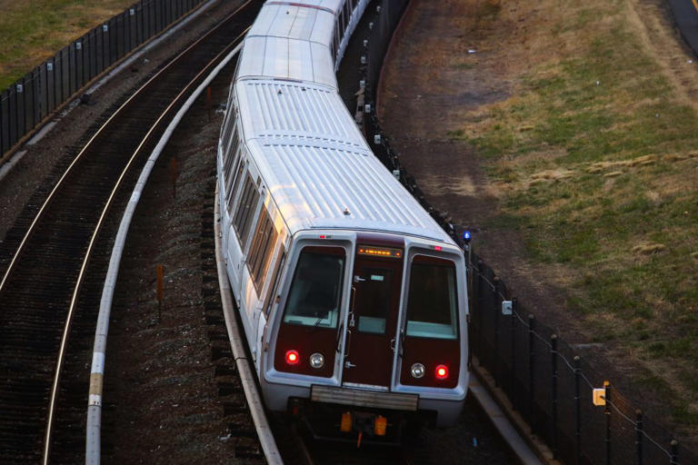 Metro board votes to automate Red Line fully with driverless trains