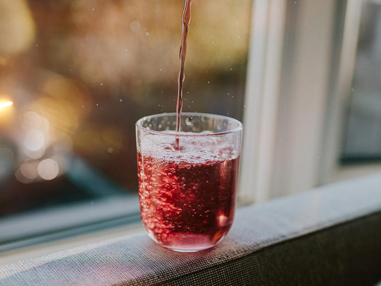How to use a SodaStream to make sparkling water and soda