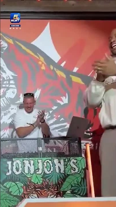 Bengals DT Dexter Lawrence shows off 'Sexy Dexy' dance