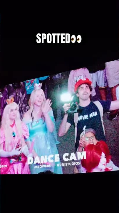 Peach, Rosalina & I spotted on the jumbo-tron 😳🍑