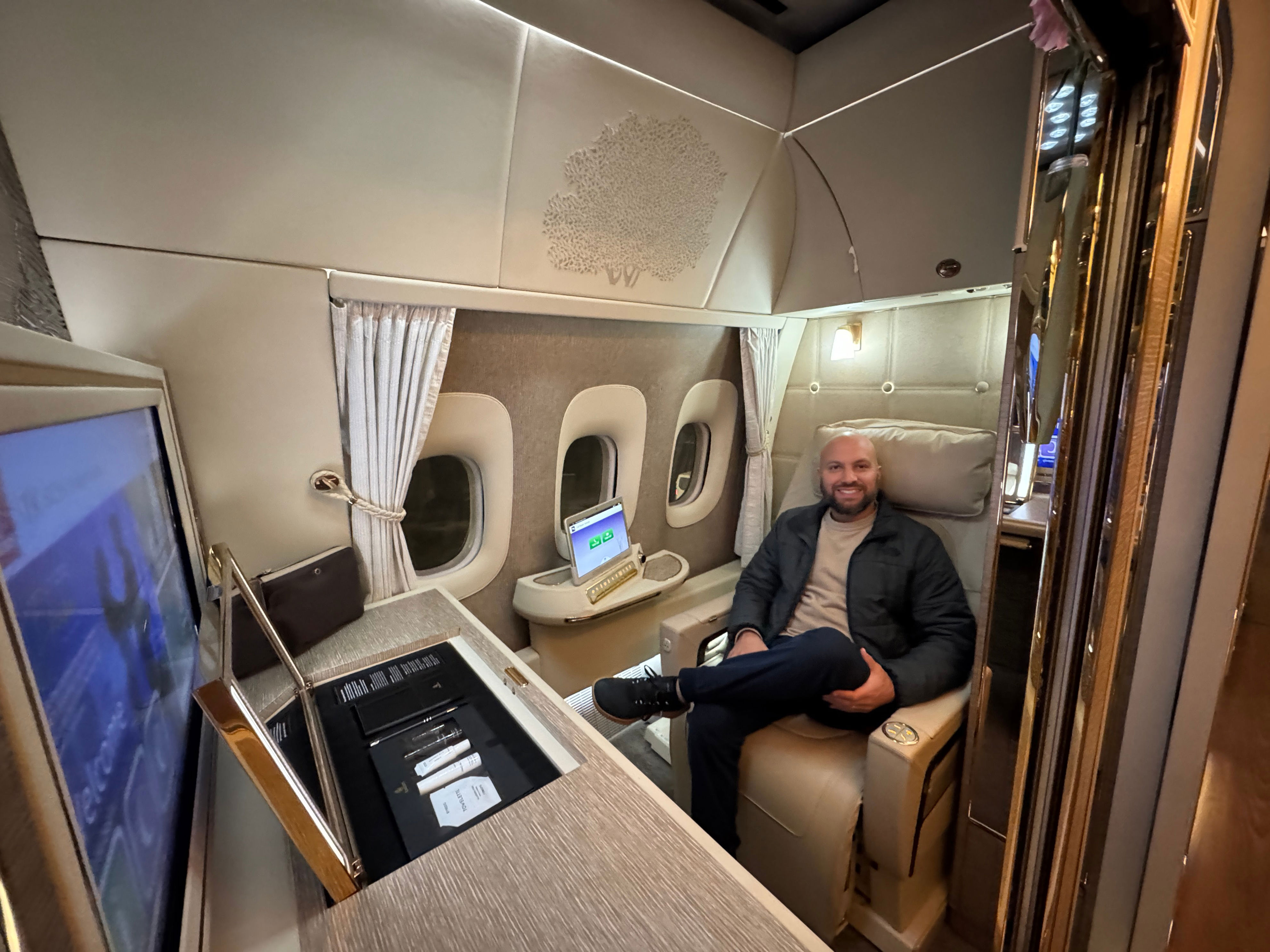Emirates wants to add private bathrooms to first class suites — yes, really