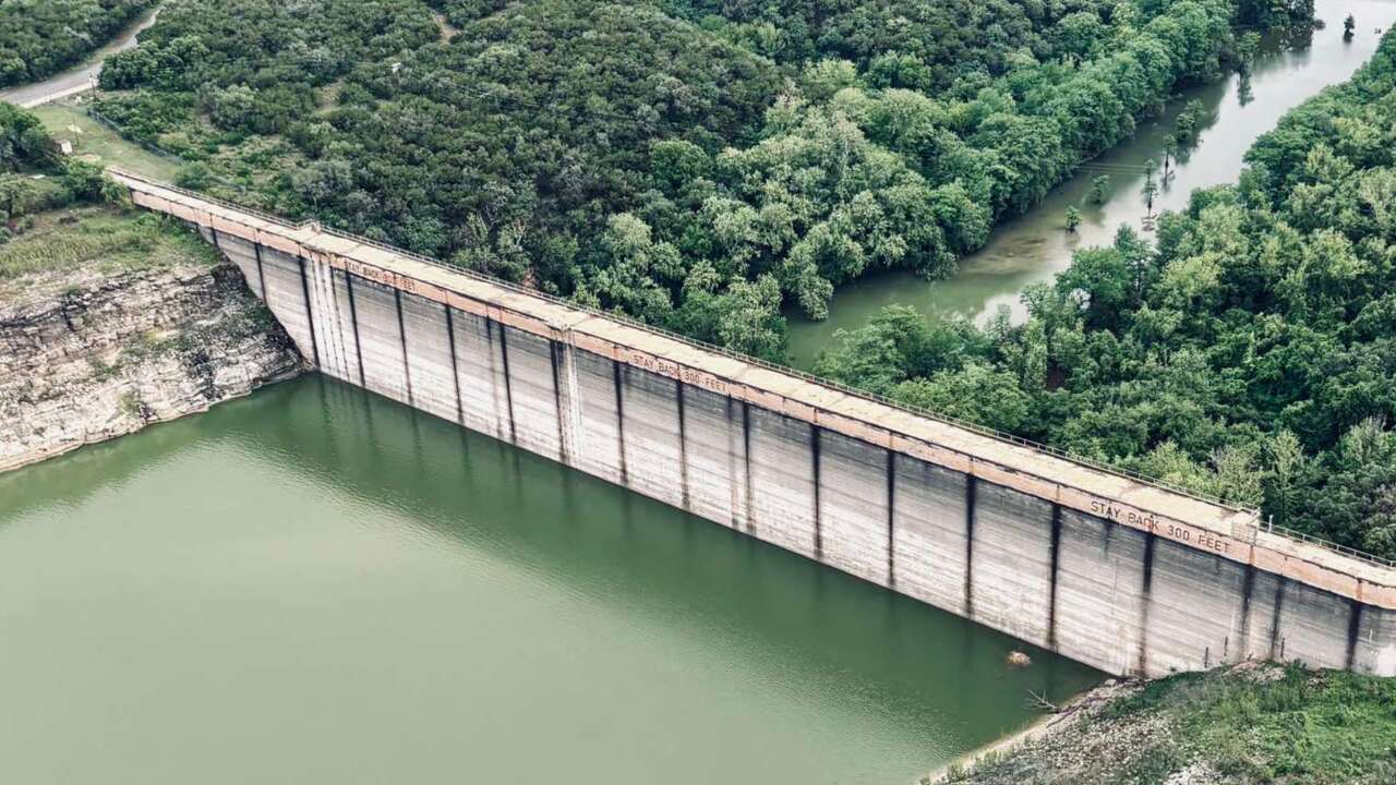 'Not dry and dead': Here are Medina Lake's water levels after recent rains