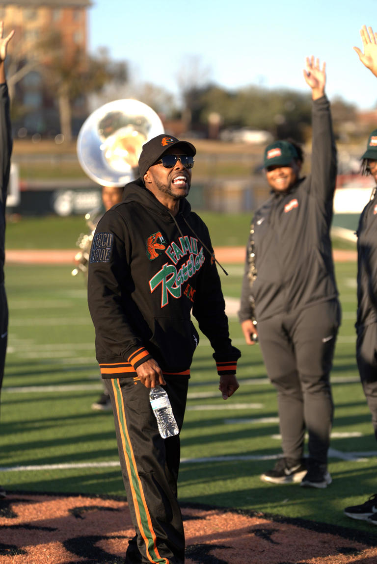 Rapper Ludacris visits FAMU band after viral 'Pull Over Challenge'