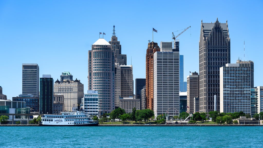 Detroiters can report city issues with "Improve Detroit" app