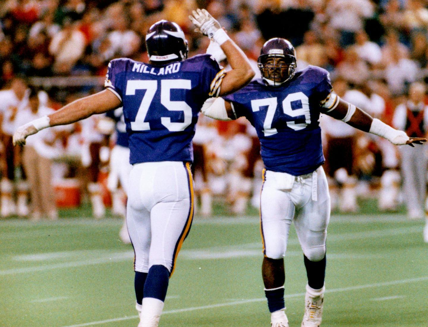 Former Vikings defensive end Doug Martin dead at 68