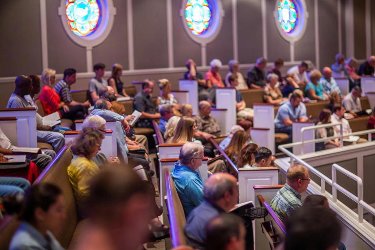 Worship attendance at churches up for the first time in decades ...