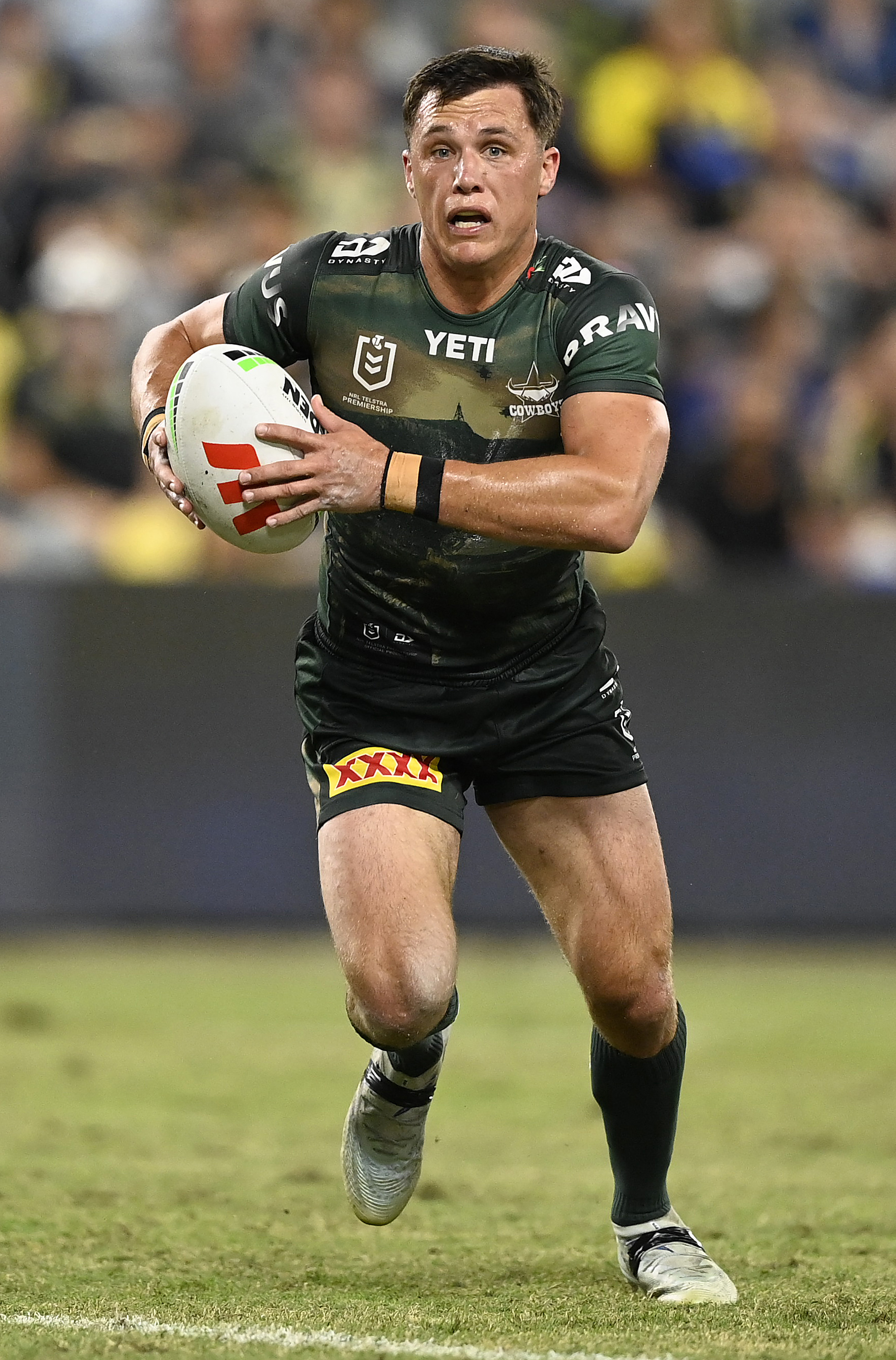 Besieged Dragons secure gun fullback on 'bargain' deal