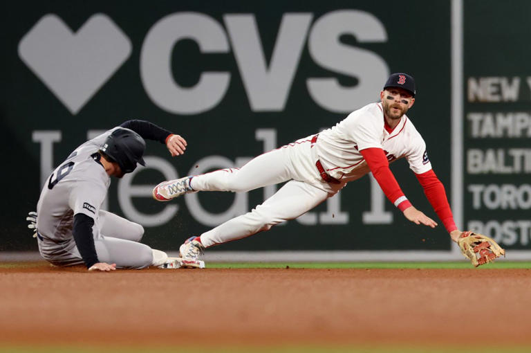 MLB power rankings, awards tracker: Dodgers keep spot as Mets, Phillies ...