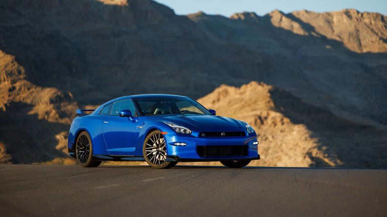 All there is to know about the R36 Nissan GT-R: hybrid engine, a new ...