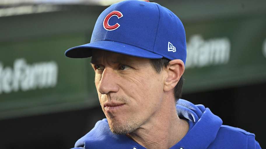 Chicago Cubs select contracts of two major league veterans amid injuries