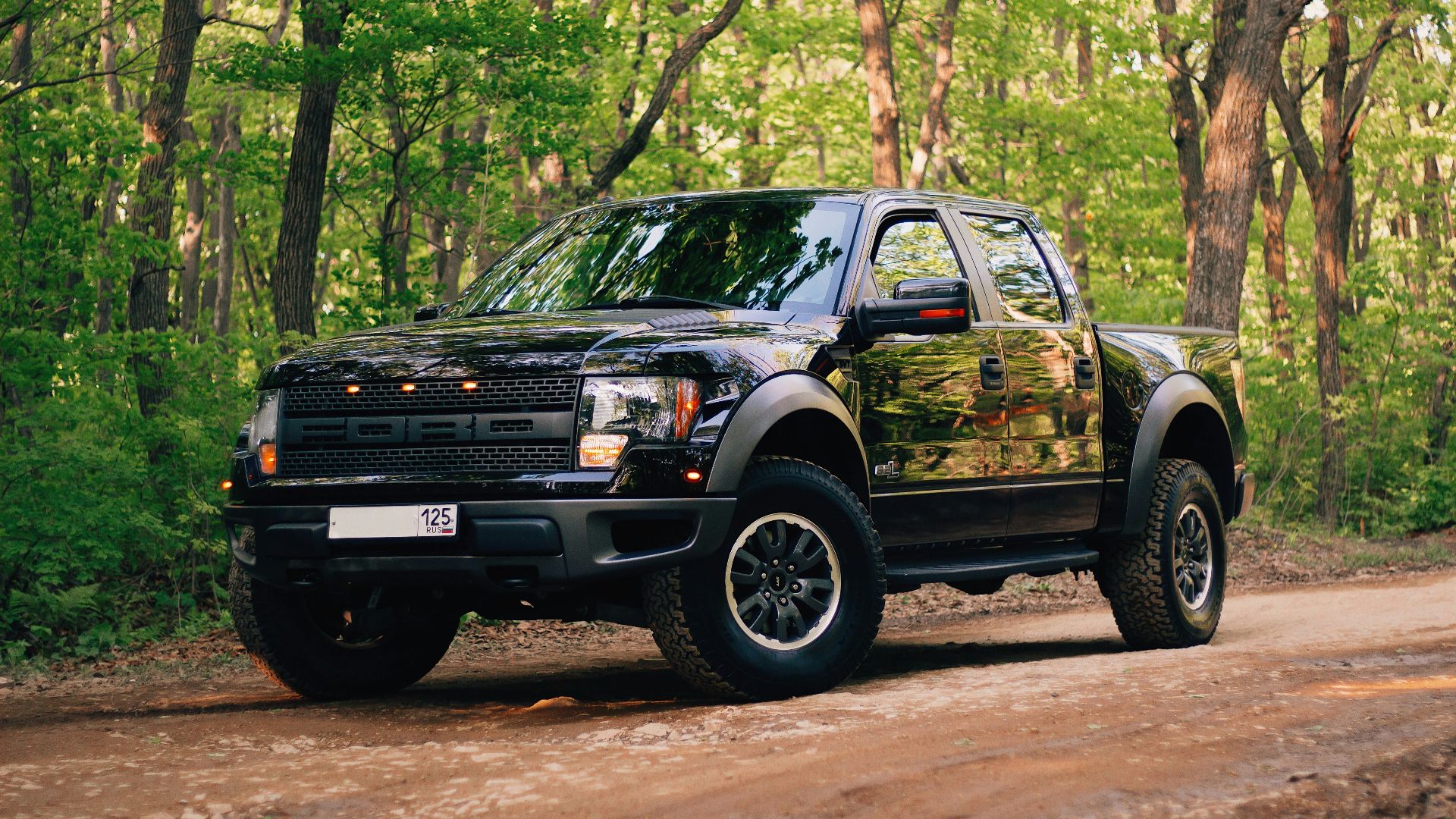 10 trucks that earn their reputation & 10 riding on image alone