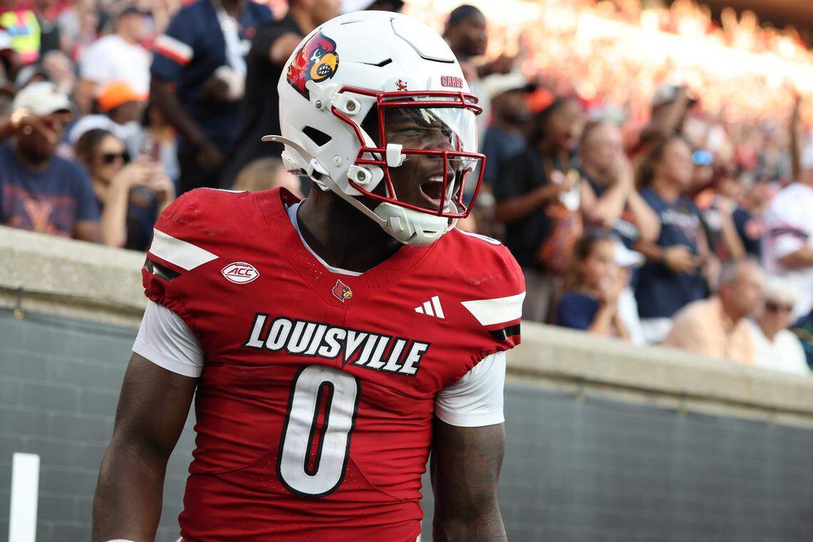 Dolphins select Louisville WR Chris Bell in third round of 2026 NFL Draft
