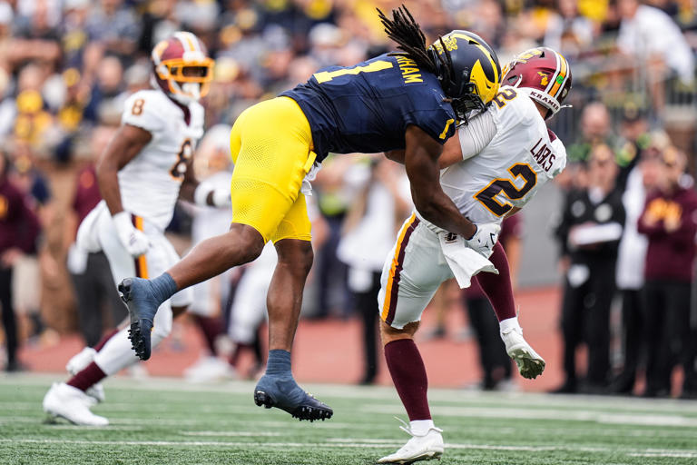 Top Twitter reactions to Cowboys draft trade for Winters, Barham pick