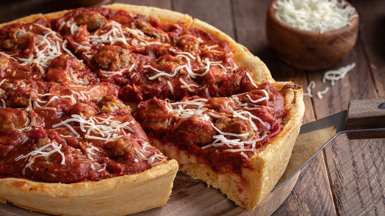 A beginner's guide to Chicago deep-dish pizza