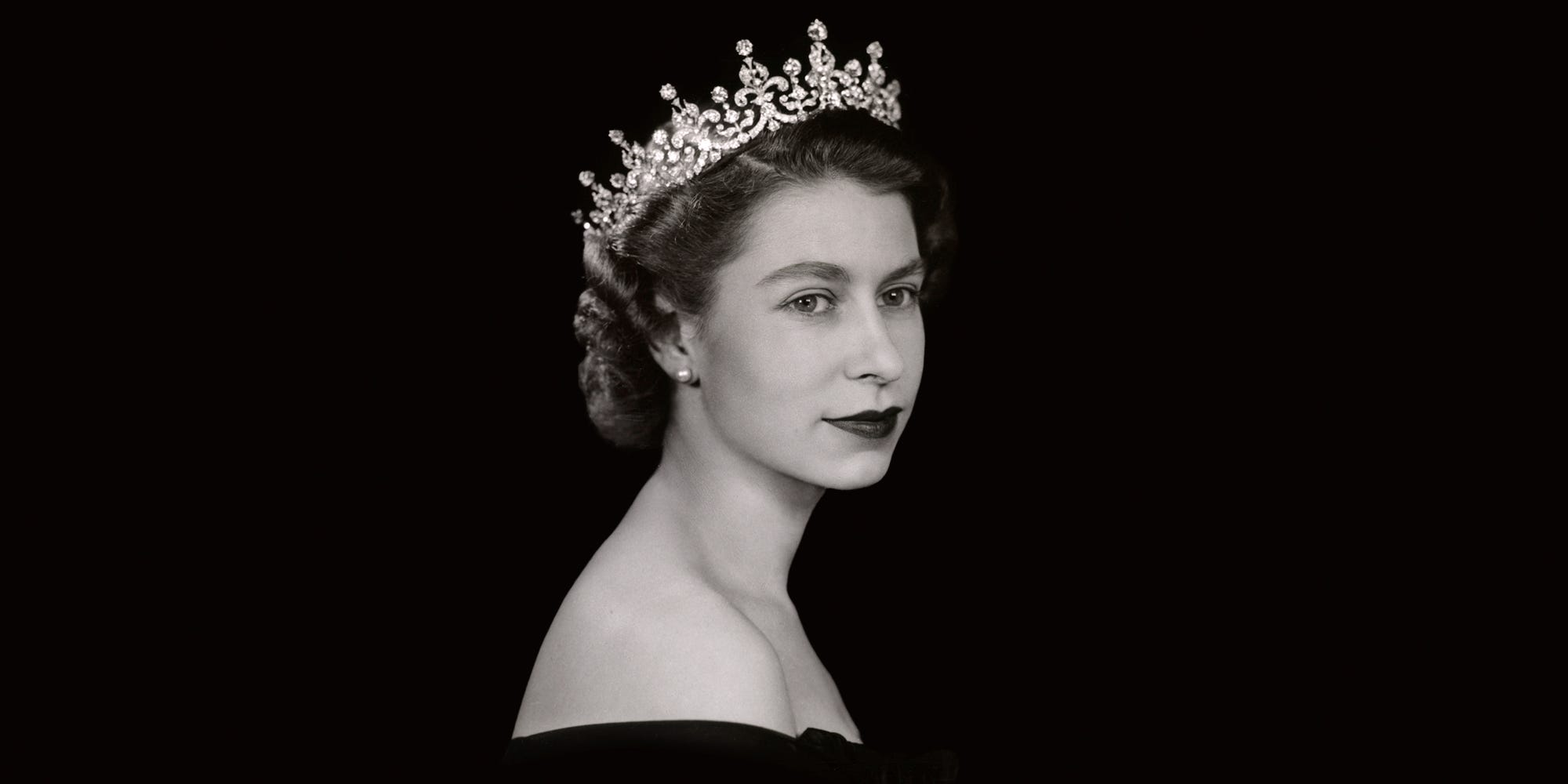 Queen Elizabeth's legendary life in photographs