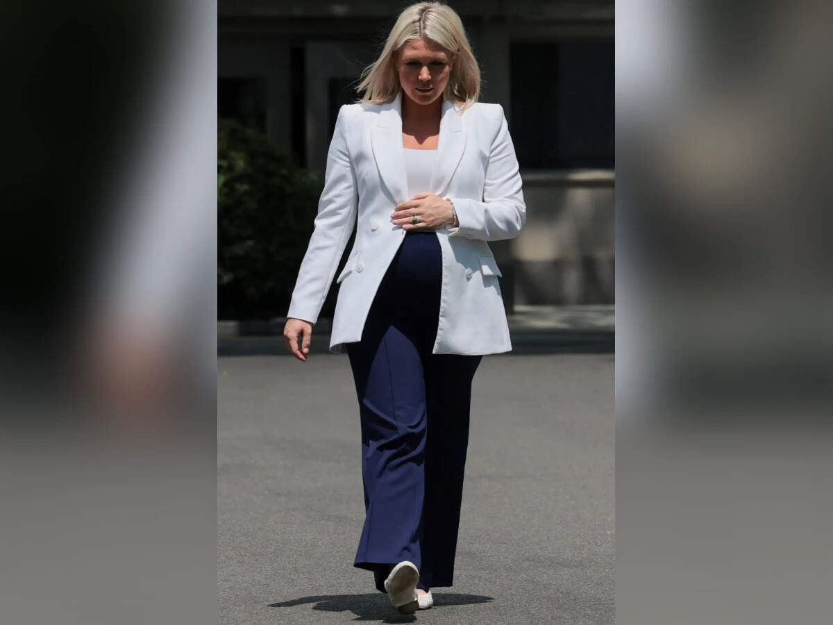 Any day now! Pregnant Karoline Leavitt drops Trump phone joke in final ...