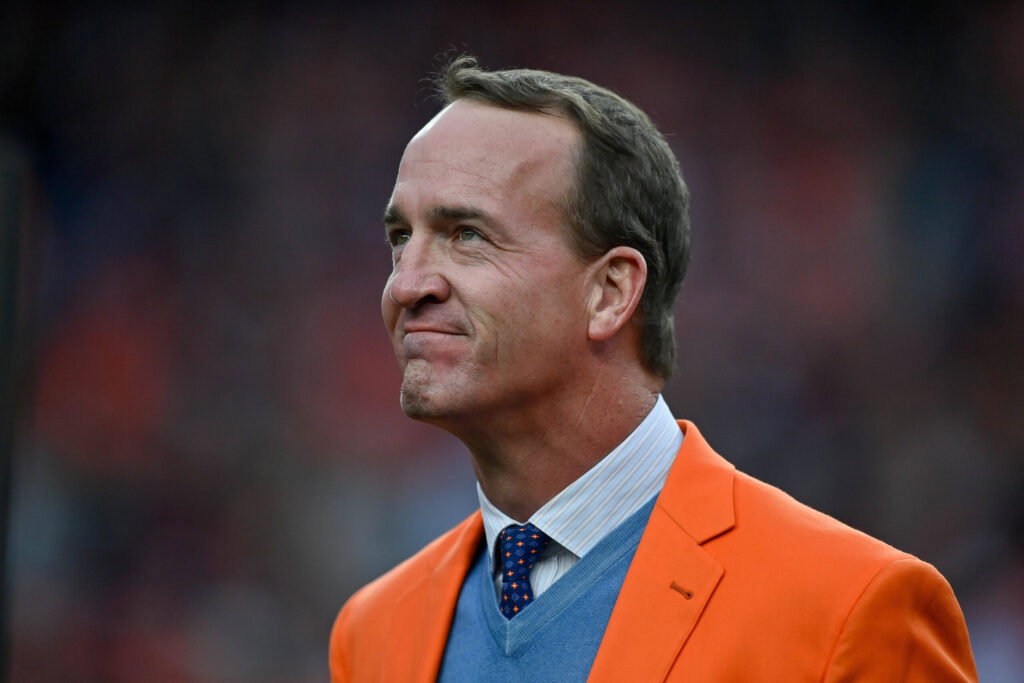 Texas QB probably regrets asking for advice from uncle Peyton Manning