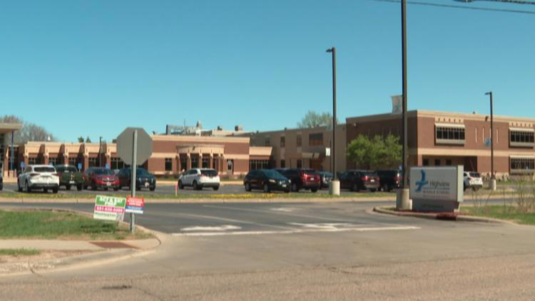 Mounds View schools reduce music instruction, thousands of people push ...