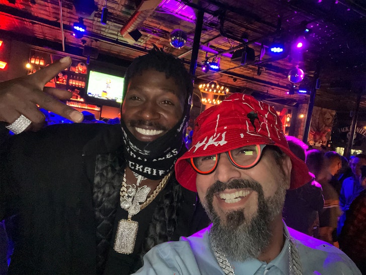 Shuki Diamonds says he doesn't want Antonio Brown's money, just return ...